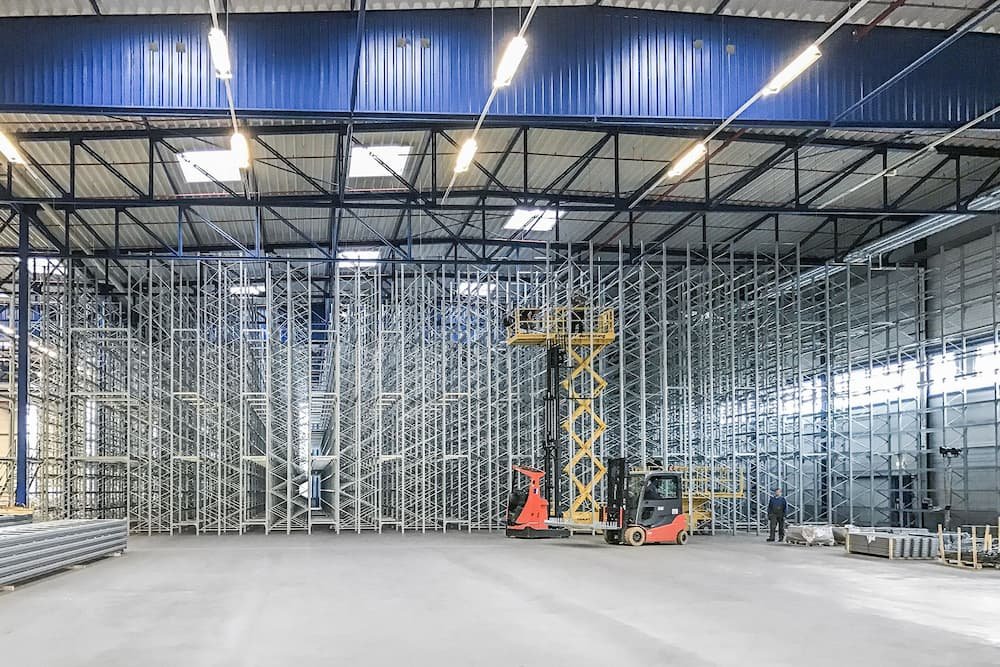 VNA Pallet Racking System - Multitech General Trading Contracting Company